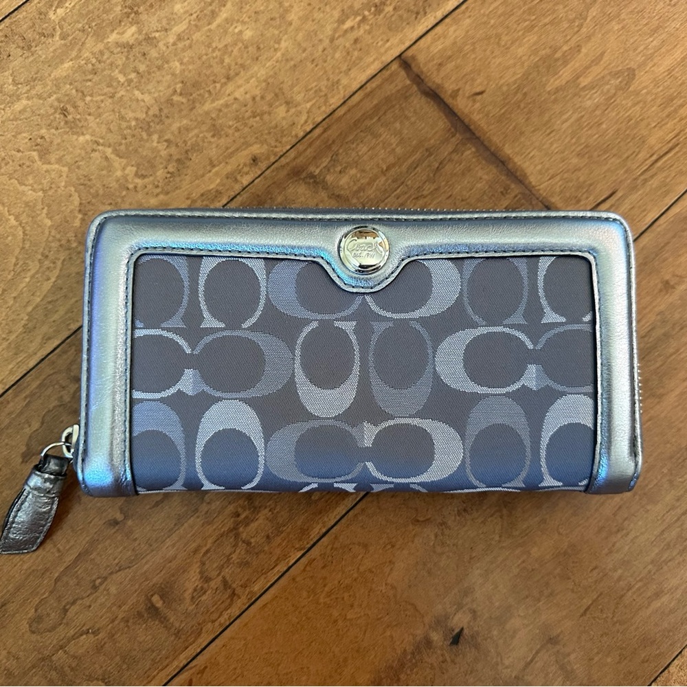 Large Coach Zip Around Wallet - Gem